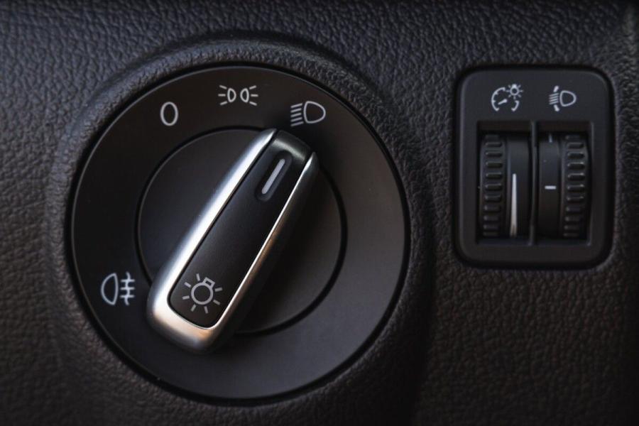 Volkswagen Tiguan 2014 Ventspils, ar dzinēja tilpumu 1.40 L un nobraukumu 146 tūkst. km par 9900 €, foto 16 vietnē AUTOMOTO.COM.LV