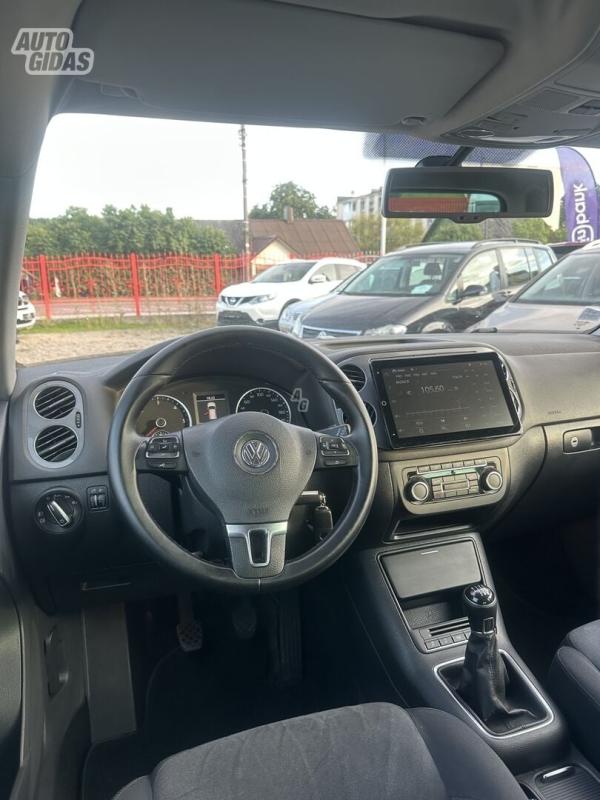 Volkswagen Tiguan 2014 in Pabrade, with an engine capacity of 2.00 L and mileage of 247 thousand km for 9550 €, photo 9 on AUTOMOTO.COM.LV
