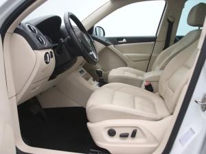Volkswagen Tiguan 2015 Viļņa, ar dzinēja tilpumu 2.00 L un nobraukumu 234 tūkst. km par 13599 €, foto 5 vietnē AUTOMOTO.COM.LV