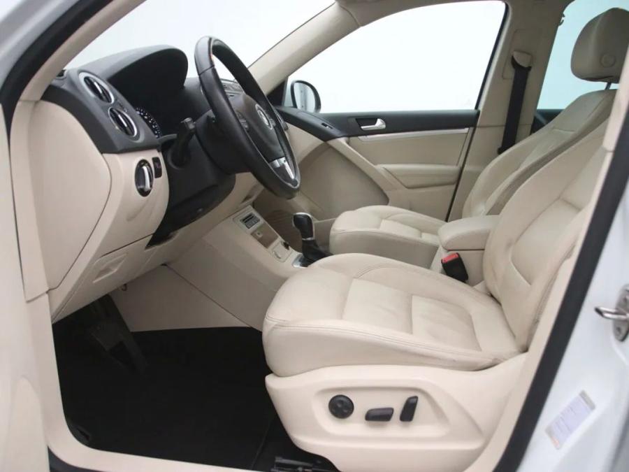 Volkswagen Tiguan 2015 Viļņa, ar dzinēja tilpumu 2.00 L un nobraukumu 234 tūkst. km par 13599 €, foto 5 vietnē AUTOMOTO.COM.LV