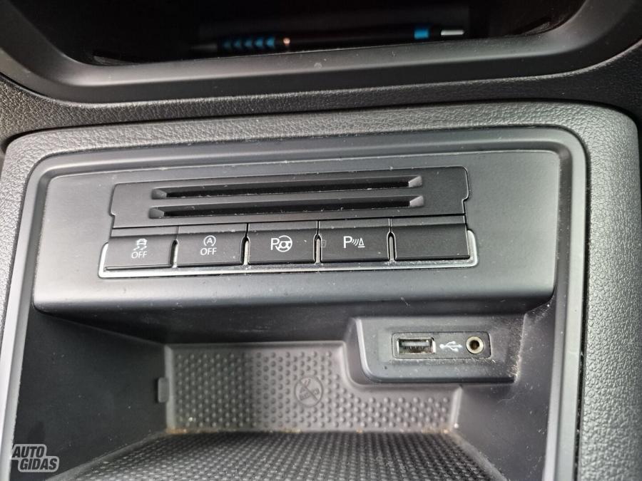 Volkswagen Tiguan 2015 Viļņa, ar dzinēja tilpumu 1.90 L un nobraukumu 217 tūkst. km par 9050 €, foto 16 vietnē AUTOMOTO.COM.LV