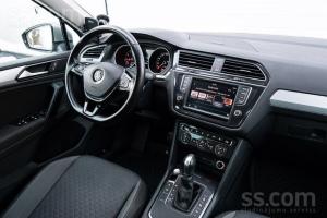 Volkswagen Tiguan 2016 in Riga, with an engine capacity of 1.40 L and mileage of 129 thousand km for 15800 €, photo 8 on AUTOMOTO.COM.LV