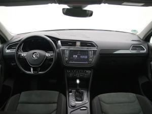 Volkswagen Tiguan 2016 in Vilnius, with an engine capacity of 2.00 L and mileage of 224 thousand km for 15899 €, photo 3 on AUTOMOTO.COM.LV