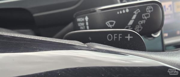 Volkswagen Tiguan 2016 in Kaunas, with an engine capacity of 2.00 L and mileage of 274 thousand km for 13900 €, photo 10 on AUTOMOTO.COM.LV