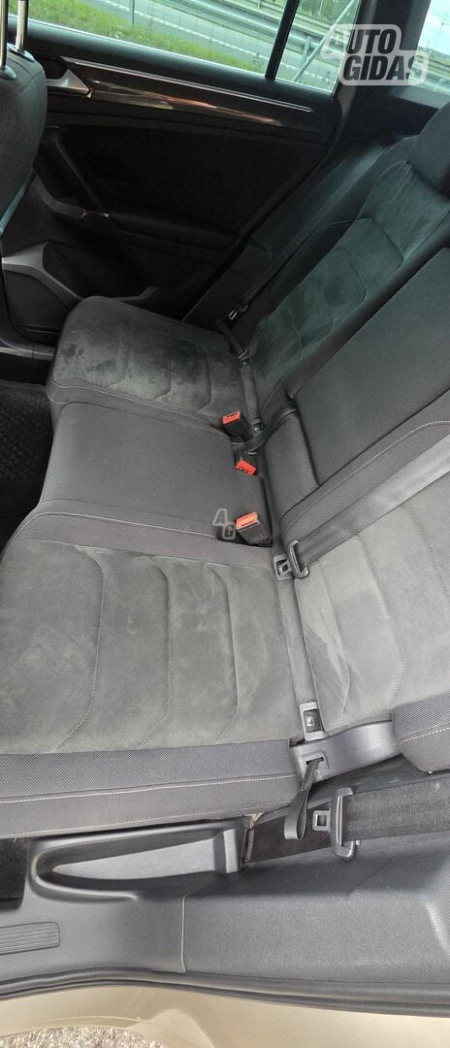 Volkswagen Tiguan 2016 in Kaunas, with an engine capacity of 2.00 L and mileage of 274 thousand km for 14700 €, photo 15 on AUTOMOTO.COM.LV