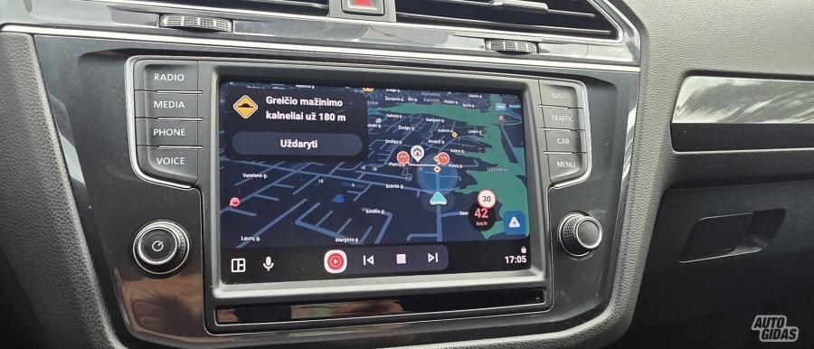 Volkswagen Tiguan 2016 in Kaunas, with an engine capacity of 2.00 L and mileage of 274 thousand km for 14700 €, photo 25 on AUTOMOTO.COM.LV