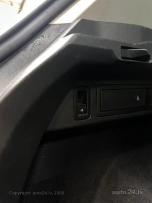 Volkswagen Tiguan 2016 Tallina, ar dzinēja tilpumu 2.00 L un nobraukumu 197 tūkst. km par 18000 €, foto 11 vietnē AUTOMOTO.COM.LV