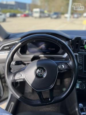 Volkswagen Tiguan 2016 in Vilnius, with an engine capacity of 2.00 L and mileage of 230 thousand km for 14000 €, photo 12 on AUTOMOTO.COM.LV