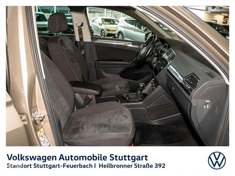 Volkswagen Tiguan 2017 in Kaunas, with an engine capacity of 2.00 L and mileage of 65 thousand km for 28405 €, photo 5 on AUTOMOTO.COM.LV
