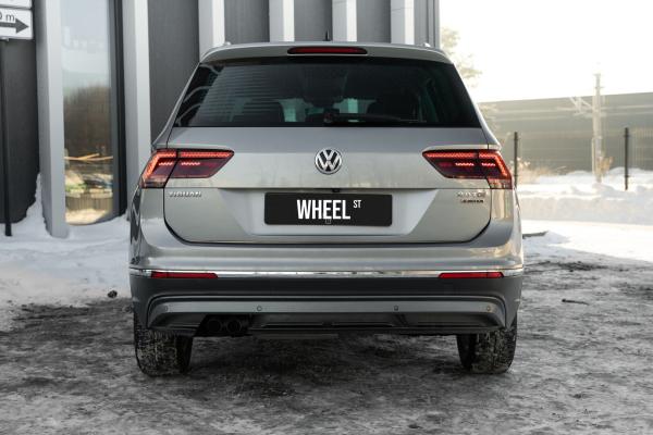 Volkswagen Tiguan 2017 in Vilnius, with an engine capacity of 2.00 L and mileage of 219 thousand km for 17500 €, photo 6 on AUTOMOTO.COM.LV