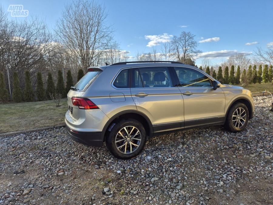 Volkswagen Tiguan 2017 in Silute, with an engine capacity of 2.00 L and mileage of 194 thousand km for 15000 €, photo 9 on AUTOMOTO.COM.LV