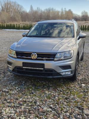 Volkswagen Tiguan 2017 in Silute, with an engine capacity of 2.00 L and mileage of 194 thousand km for 15000 €, photo 10 on AUTOMOTO.COM.LV