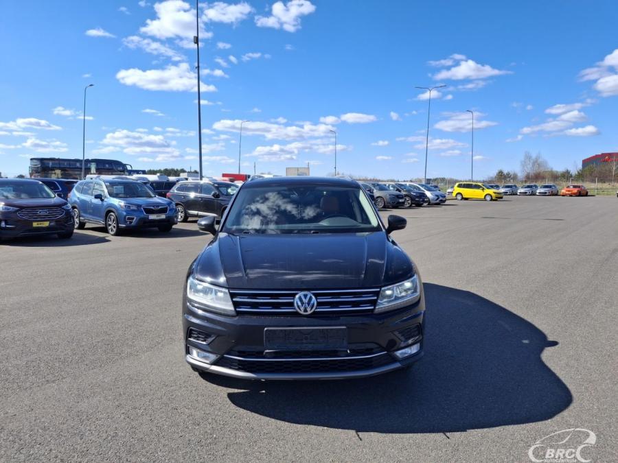 Volkswagen Tiguan 2017 in Vilnius, with an engine capacity of 1.97 L and mileage of 350 thousand km for 13900 €, photo 1 on AUTOMOTO.COM.LV