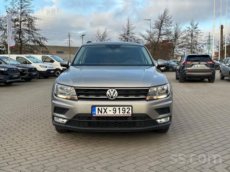 Volkswagen Tiguan 2017 in Liepaja, with an engine capacity of 2.00 L and mileage of 147 thousand km for 13900 €, photo 8 on AUTOMOTO.COM.LV