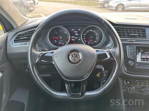 Volkswagen Tiguan 2017 in Liepaja, with an engine capacity of 2.00 L and mileage of 147 thousand km for 13900 €, photo 12 on AUTOMOTO.COM.LV