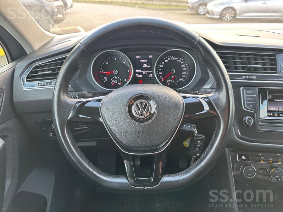 Volkswagen Tiguan 2017 in Liepaja, with an engine capacity of 2.00 L and mileage of 147 thousand km for 13900 €, photo 12 on AUTOMOTO.COM.LV