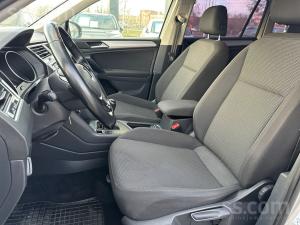 Volkswagen Tiguan 2017 in Liepaja, with an engine capacity of 2.00 L and mileage of 147 thousand km for 13900 €, photo 19 on AUTOMOTO.COM.LV