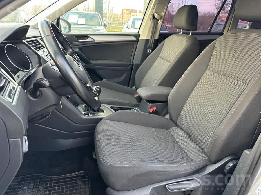 Volkswagen Tiguan 2017 in Liepaja, with an engine capacity of 2.00 L and mileage of 147 thousand km for 13900 €, photo 19 on AUTOMOTO.COM.LV