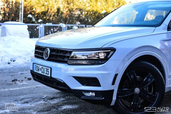 Volkswagen Tiguan 2018 in Kretinga, with an engine capacity of 2.00 L and mileage of 202 thousand km for 19650 €, photo 3 on AUTOMOTO.COM.LV