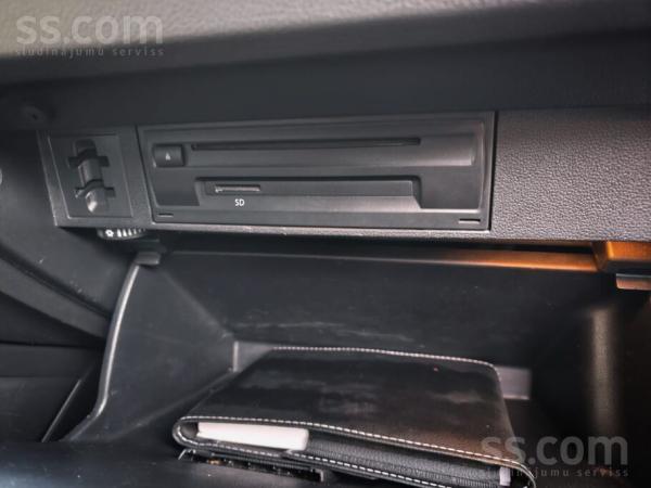 Volkswagen Tiguan 2018 in Riga, with an engine capacity of 2.00 L and mileage of 242 thousand km for 12900 €, photo 5 on AUTOMOTO.COM.LV