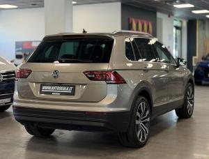 Volkswagen Tiguan 2018 Klaipėda, ar dzinēja tilpumu 1.97 L un nobraukumu 261 tūkst. km par 17950 €, foto 5 vietnē AUTOMOTO.COM.LV
