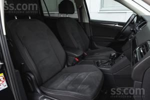 Volkswagen Tiguan 2018 Ventspils, ar dzinēja tilpumu 2.00 L un nobraukumu 127 tūkst. km par 19450 €, foto 20 vietnē AUTOMOTO.COM.LV