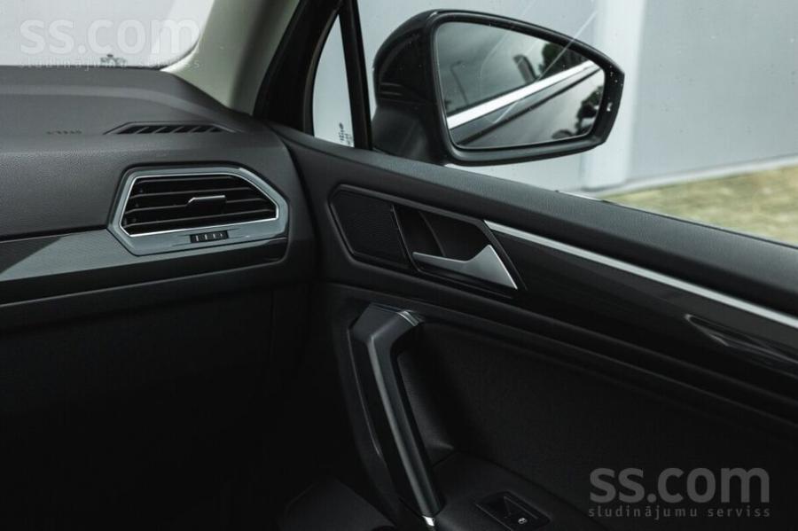 Volkswagen Tiguan 2018 Ventspils, ar dzinēja tilpumu 2.00 L un nobraukumu 127 tūkst. km par 19450 €, foto 34 vietnē AUTOMOTO.COM.LV