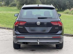Volkswagen Tiguan 2018 in Silute, with an engine capacity of 2.00 L and mileage of 130 thousand km for 21600 €, photo 5 on AUTOMOTO.COM.LV