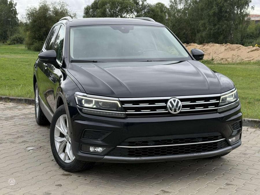 Volkswagen Tiguan 2018 in Silute, with an engine capacity of 2.00 L and mileage of 130 thousand km for 21600 €, photo 7 on AUTOMOTO.COM.LV