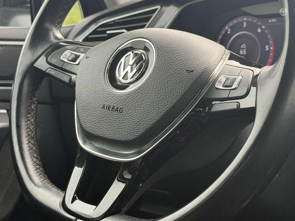 Volkswagen Tiguan 2018 in Silute, with an engine capacity of 2.00 L and mileage of 130 thousand km for 21600 €, photo 10 on AUTOMOTO.COM.LV