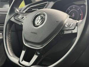 Volkswagen Tiguan 2018 in Silute, with an engine capacity of 2.00 L and mileage of 130 thousand km for 21600 €, photo 11 on AUTOMOTO.COM.LV