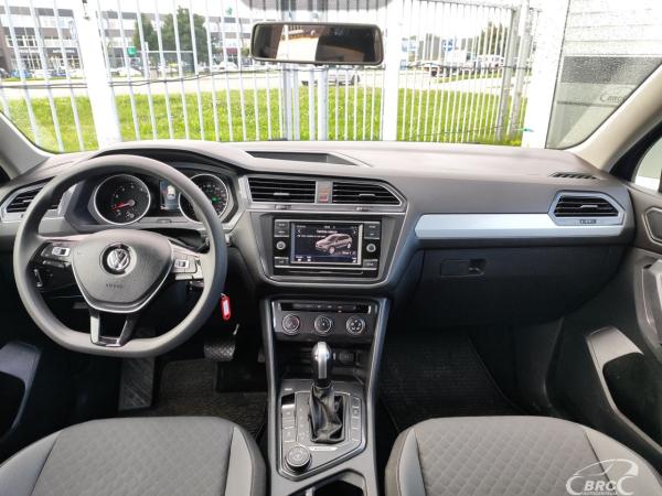 Volkswagen Tiguan 2018 in Klaipeda, with an engine capacity of 1.98 L and mileage of 257 thousand km for 12500 €, photo 5 on AUTOMOTO.COM.LV