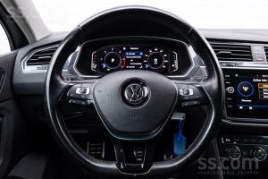 Volkswagen Tiguan 2019 in Riga, with an engine capacity of 2.00 L and mileage of 173 thousand km for 18350 €, photo 19 on AUTOMOTO.COM.LV