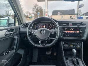 Volkswagen Tiguan 2019 in Taurage, with an engine capacity of 2.00 L and mileage of 285 thousand km for 14750 €, photo 16 on AUTOMOTO.COM.LV