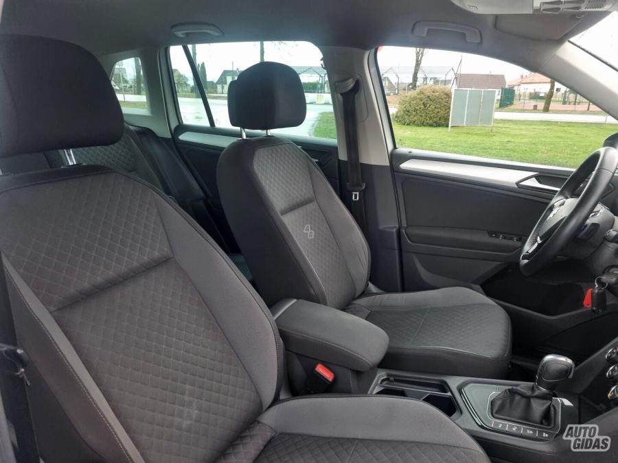 Volkswagen Tiguan 2019 in Taurage, with an engine capacity of 2.00 L and mileage of 285 thousand km for 14750 €, photo 20 on AUTOMOTO.COM.LV