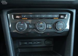 Volkswagen Tiguan 2019 in Vilnius, with an engine capacity of 2.00 L and mileage of 211 thousand km for 19250 €, photo 13 on AUTOMOTO.COM.LV