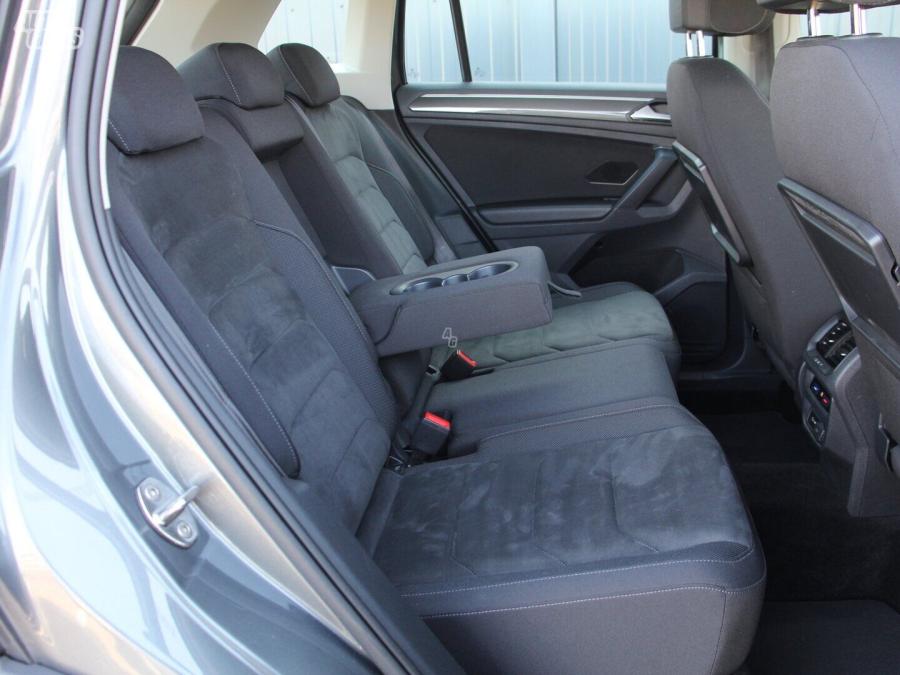 Volkswagen Tiguan 2019 in Vilnius, with an engine capacity of 2.00 L and mileage of 211 thousand km for 19250 €, photo 20 on AUTOMOTO.COM.LV