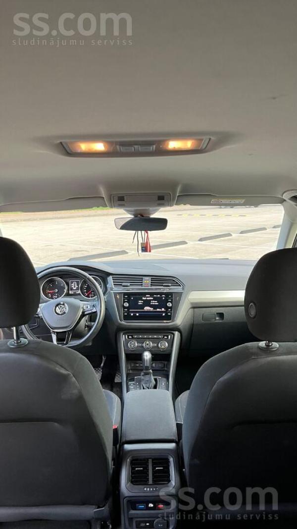 Volkswagen Tiguan 2019 in Dobele, with an engine capacity of 2.00 L and mileage of 226 thousand km for 15400 €, photo 5 on AUTOMOTO.COM.LV