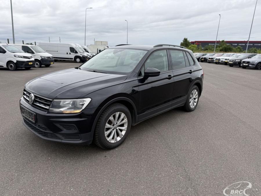 Volkswagen Tiguan 2019 in Vilnius, with an engine capacity of 1.97 L and mileage of 246 thousand km for 11900 €, photo 1 on AUTOMOTO.COM.LV