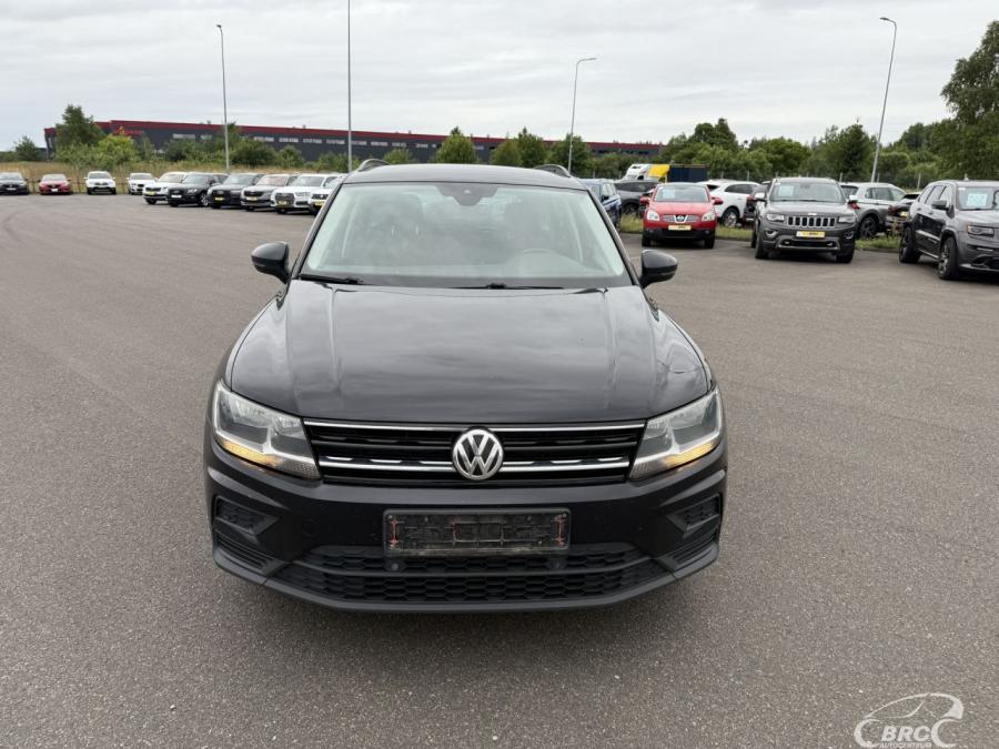 Volkswagen Tiguan 2019 in Vilnius, with an engine capacity of 1.97 L and mileage of 246 thousand km for 11900 €, photo 3 on AUTOMOTO.COM.LV