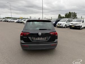 Volkswagen Tiguan 2019 in Vilnius, with an engine capacity of 1.97 L and mileage of 246 thousand km for 11900 €, photo 6 on AUTOMOTO.COM.LV