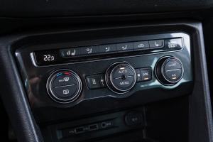Фольксваген Тигуан 2019 в Рига, объемом двигателя 2.00 л и пробегом 120 тыс. км за 19500 €, фото 20 на AUTOMOTO.COM.LV