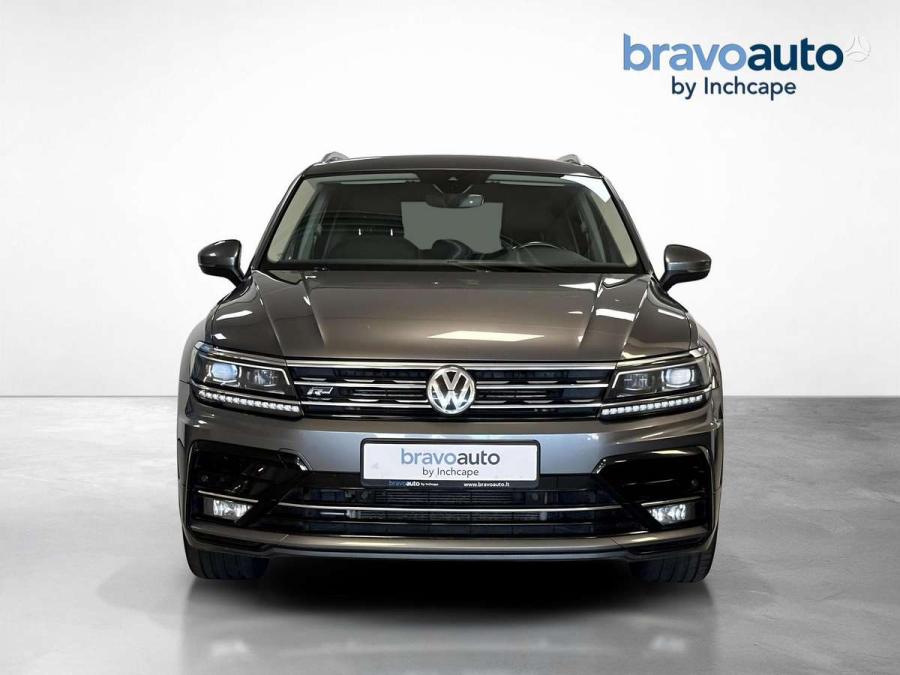 Volkswagen Tiguan 2019 in Vilnius, with an engine capacity of 2.00 L and mileage of 177 thousand km for 19900 €, photo 9 on AUTOMOTO.COM.LV