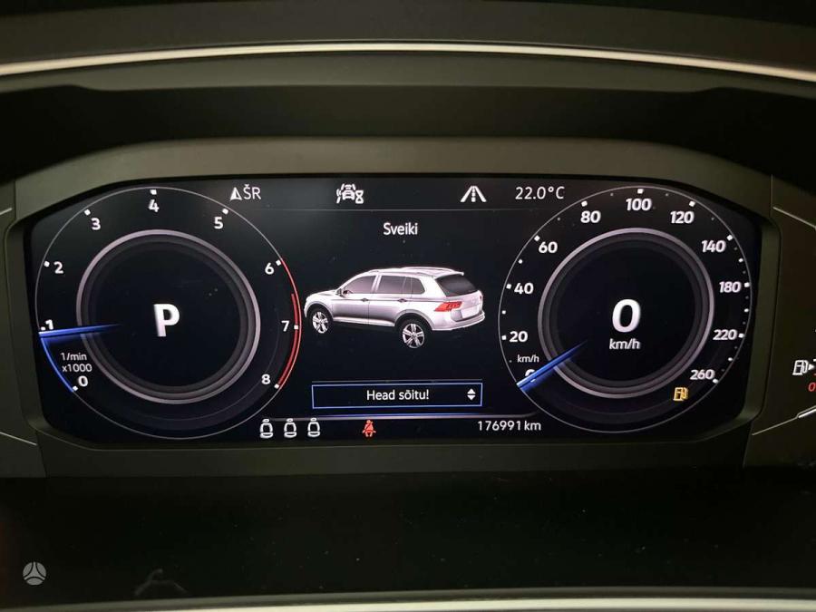 Volkswagen Tiguan 2019 in Vilnius, with an engine capacity of 2.00 L and mileage of 177 thousand km for 19900 €, photo 17 on AUTOMOTO.COM.LV