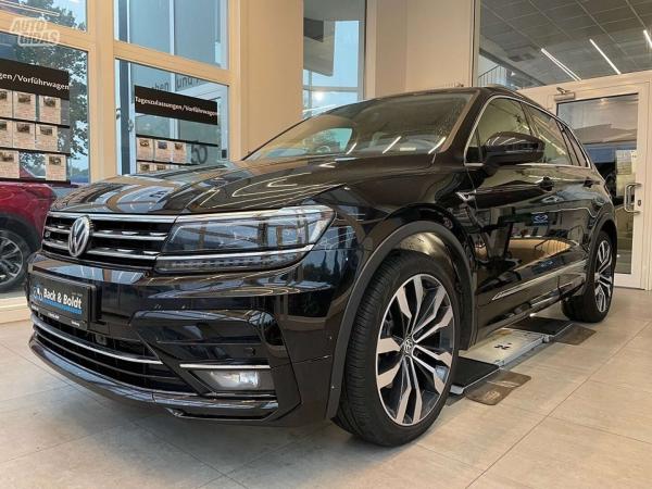 Volkswagen Tiguan 2020 in Kaunas, with an engine capacity of 2.00 L and mileage of 65 thousand km for 31619 €, photo 2 on AUTOMOTO.COM.LV