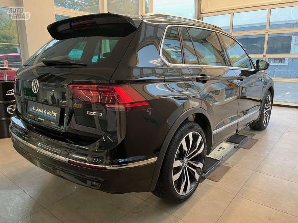 Volkswagen Tiguan 2020 in Kaunas, with an engine capacity of 2.00 L and mileage of 65 thousand km for 31619 €, photo 5 on AUTOMOTO.COM.LV