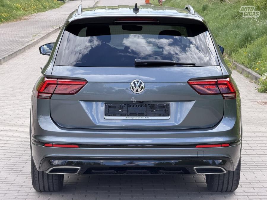 Volkswagen Tiguan 2020 in Vilnius, with an engine capacity of 2.00 L and mileage of 213 thousand km for 21000 €, photo 4 on AUTOMOTO.COM.LV