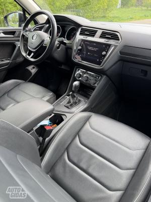 Volkswagen Tiguan 2020 in Vilnius, with an engine capacity of 2.00 L and mileage of 213 thousand km for 21000 €, photo 10 on AUTOMOTO.COM.LV
