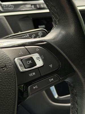 Volkswagen Tiguan 2020 in Vilnius, with an engine capacity of 2.00 L and mileage of 213 thousand km for 21000 €, photo 14 on AUTOMOTO.COM.LV