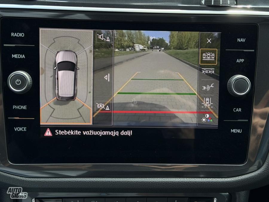 Volkswagen Tiguan 2020 in Vilnius, with an engine capacity of 2.00 L and mileage of 213 thousand km for 21000 €, photo 16 on AUTOMOTO.COM.LV